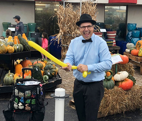 About – Neil the Real Deal Balloon Twister